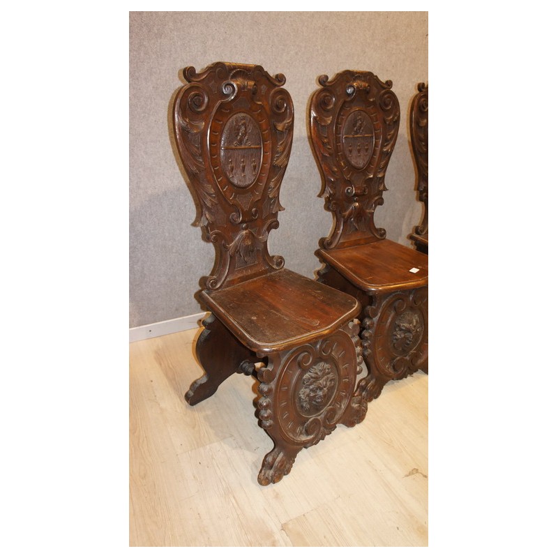 Renaissance chairs in walnut - Marco Polo - Antiques online